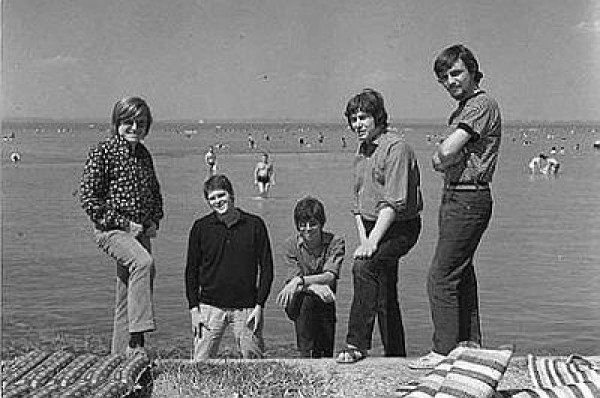 Szép Leányok Ne Sírjatok Film 1970 Kritikák Videók Szereplők
